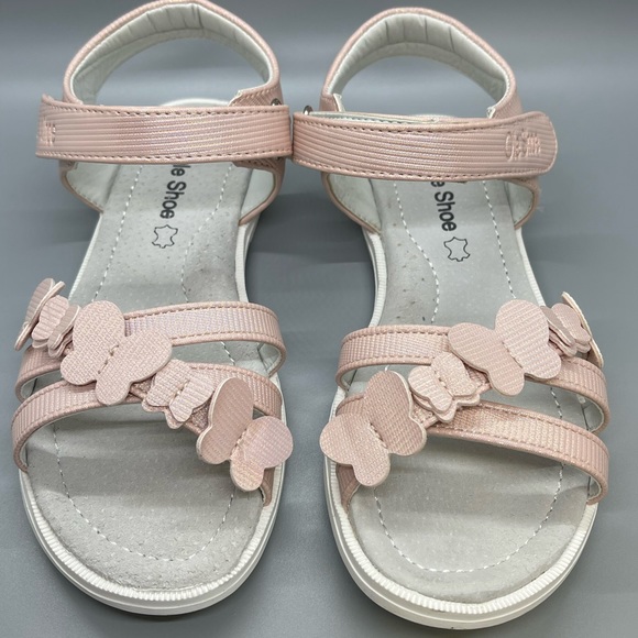 oleshoe | Shoes | Nwt Pink Girls Butterfly Leather Sandals Us 15 12 13 ...